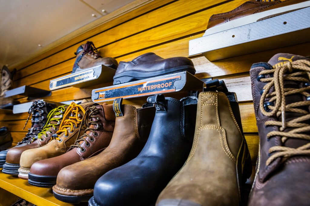 Home - Safeguard Safety Shoes - A Division of Shoetown